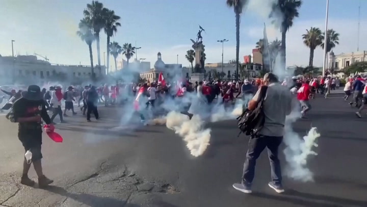National Post | Peru Riot Police Repel Protesters As Clashes Resume