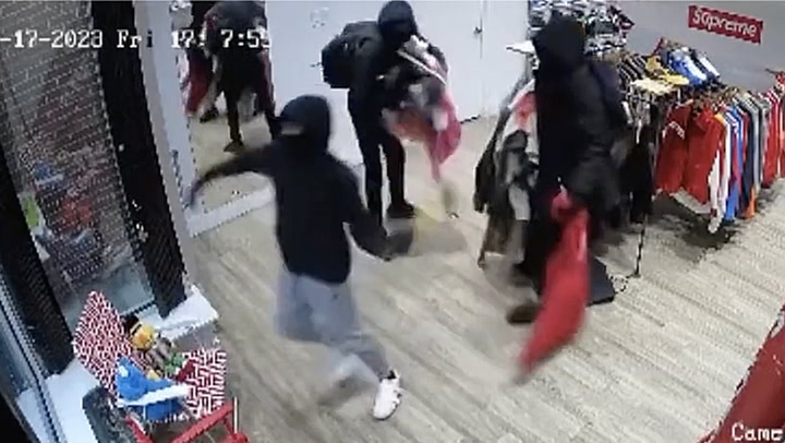 Toronto Sun | CAUGHT ON CAMERA: Masked thieves loot Pure10 streetwear store