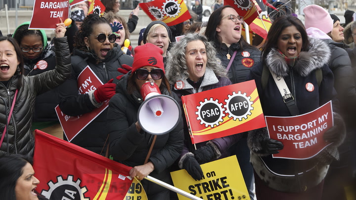 Toronto Sun | THE LAST THING WE NEED: Strike by Federal Public Servants ...