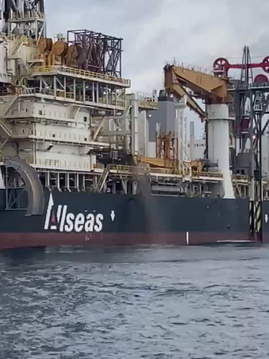 Vancouver Sun | Greenpeace footage of ship discharge into Pacific Ocean