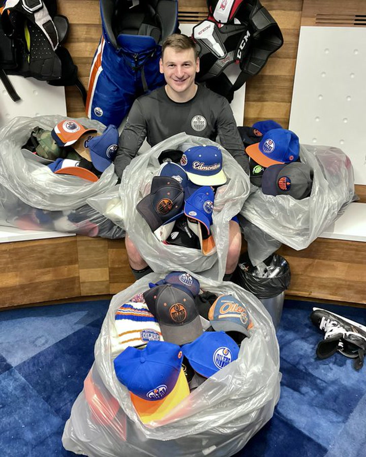 Edmonton Journal | The Cult of Hockey's "Hyman scores three to beat ...