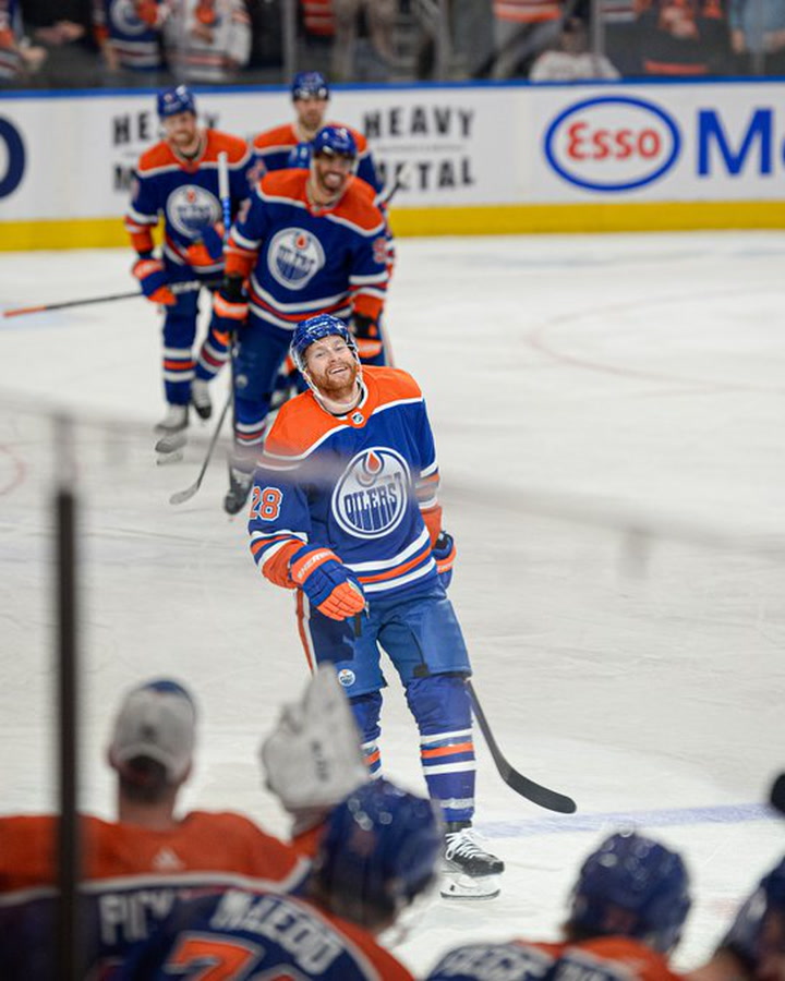 Edmonton Journal | The Cult of Hockey's "Brown finally scores, Oilers ...