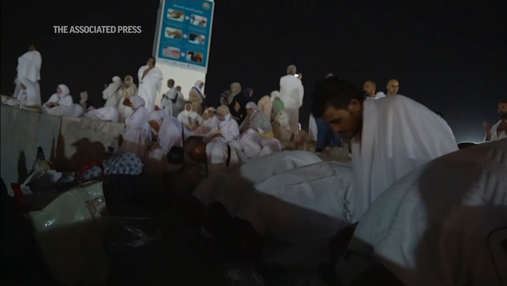 National Post | Pilgrims Descend Arafat Mount As Hajj Continues