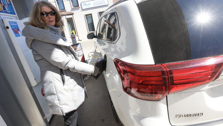 Toronto Sun | PAIN AT THE PUMPS: New federal carbon tax is no April ...